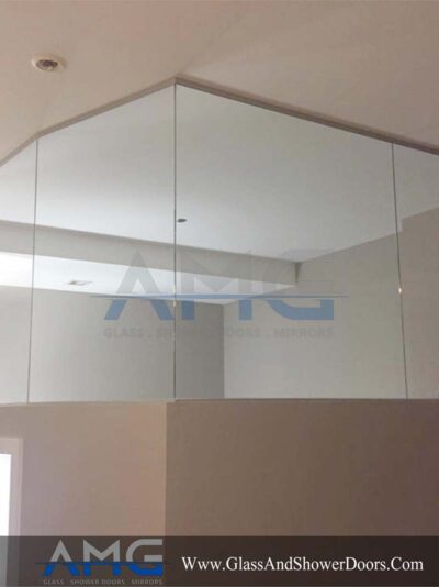 Glass Wall Panels Installation Chicago | Glass Railings Chicago